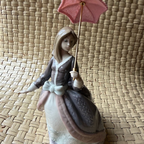 Lladro | Art | Elegant Lladro Figurine Angela Porcelain Girl With Pink ...